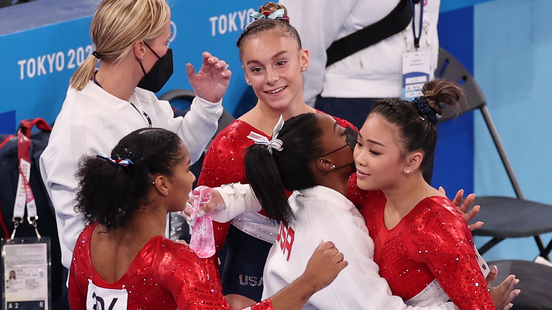 USA gymnasts Lee, Chiles, McCallum dedicate silver to Simone Biles ...