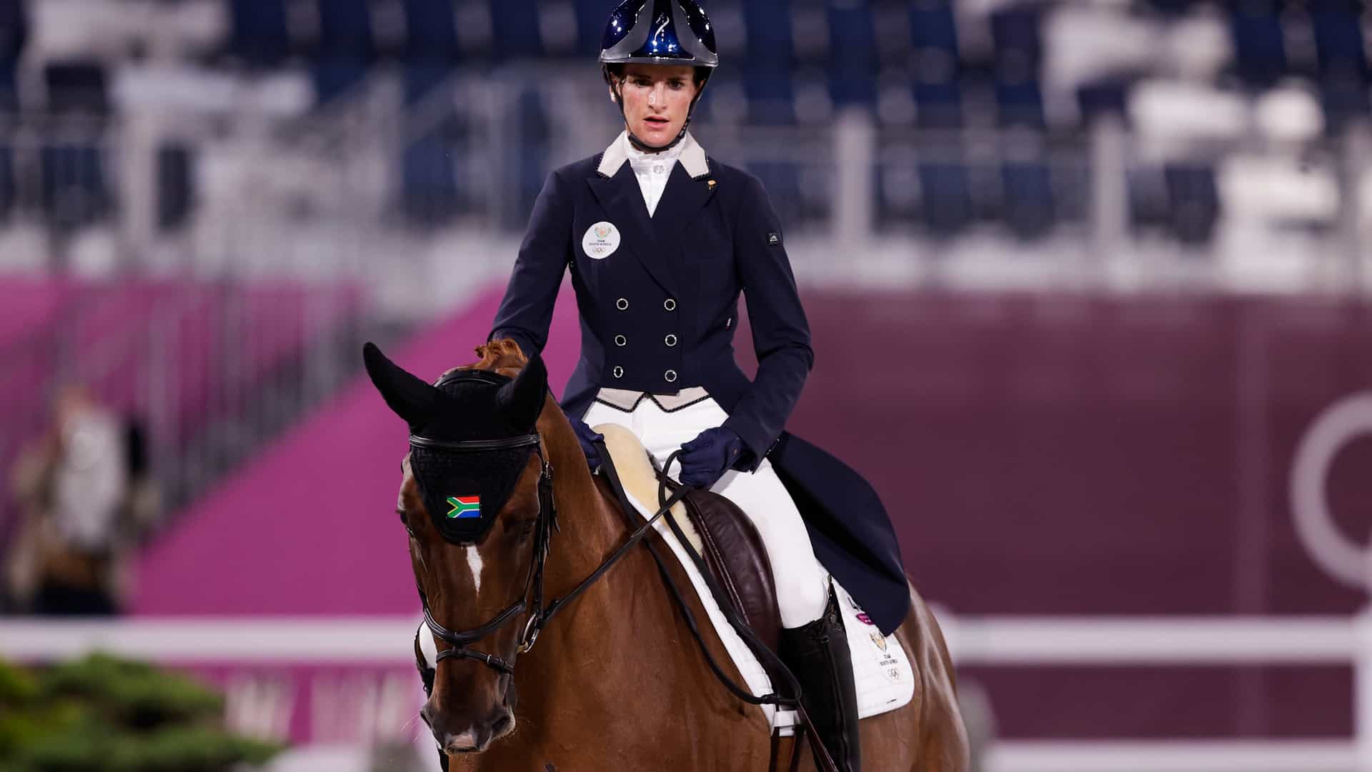 Crowdfunding, day jobs help equestrians pay high costs of competition ...