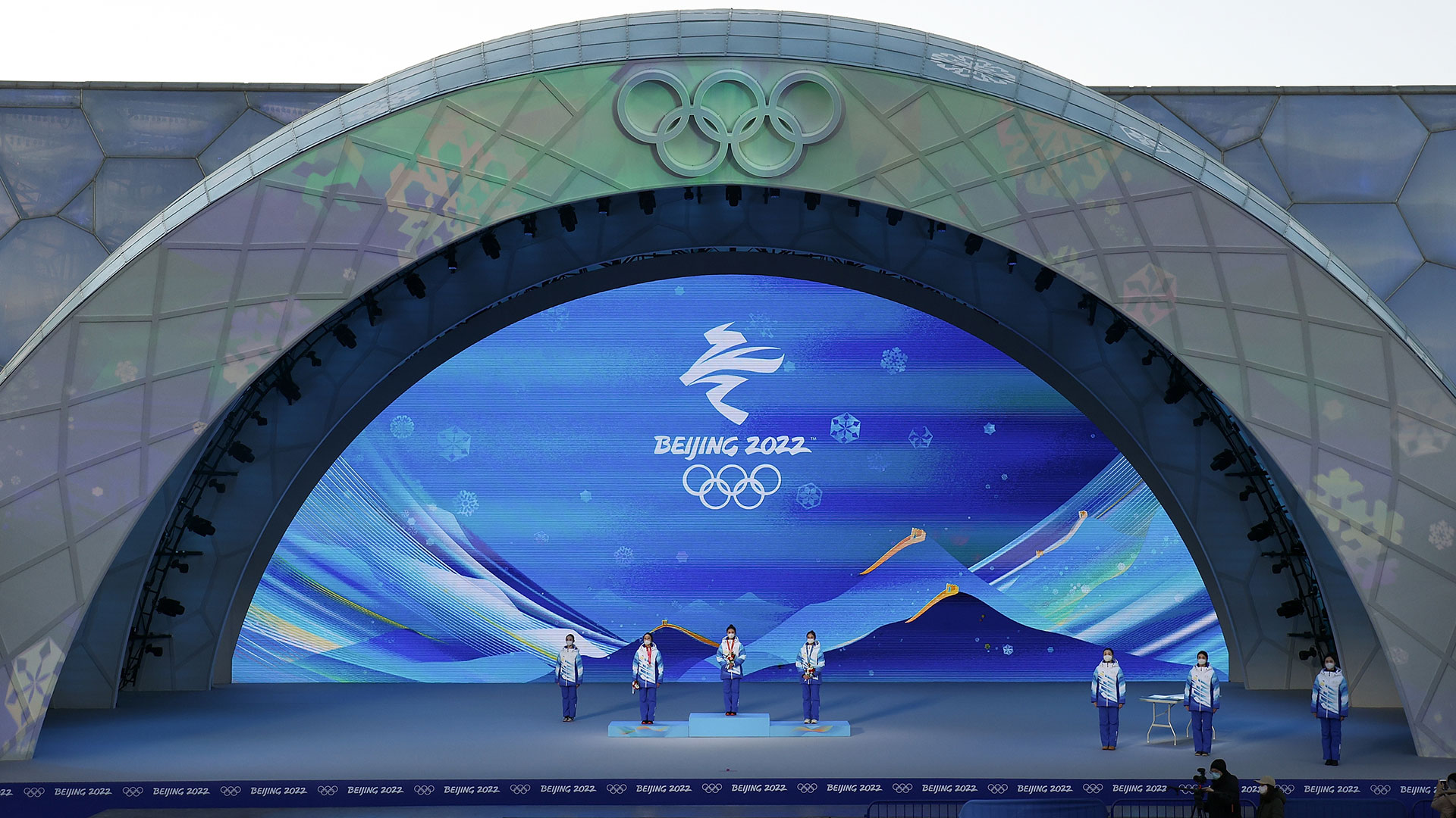 Medal Ceremonies: Day 2