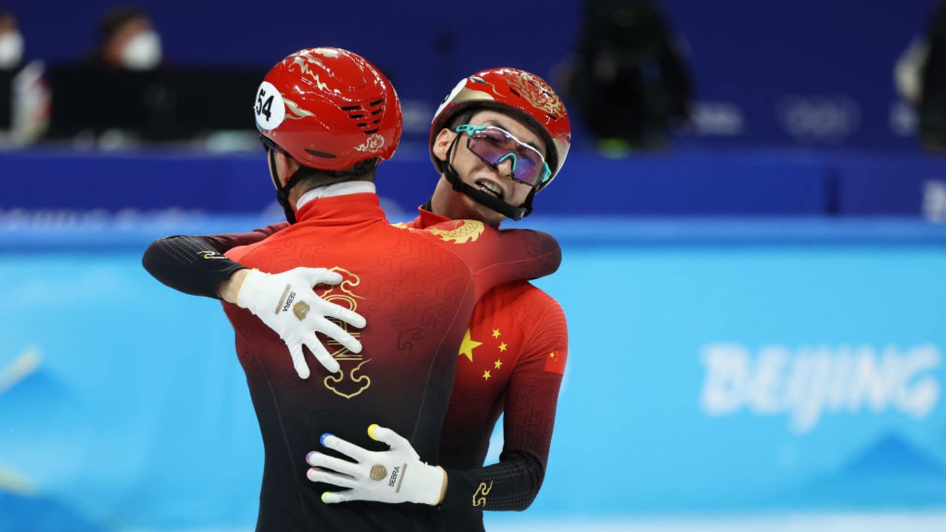 China wins gold medal in first Olympic short track mixed team relay ...