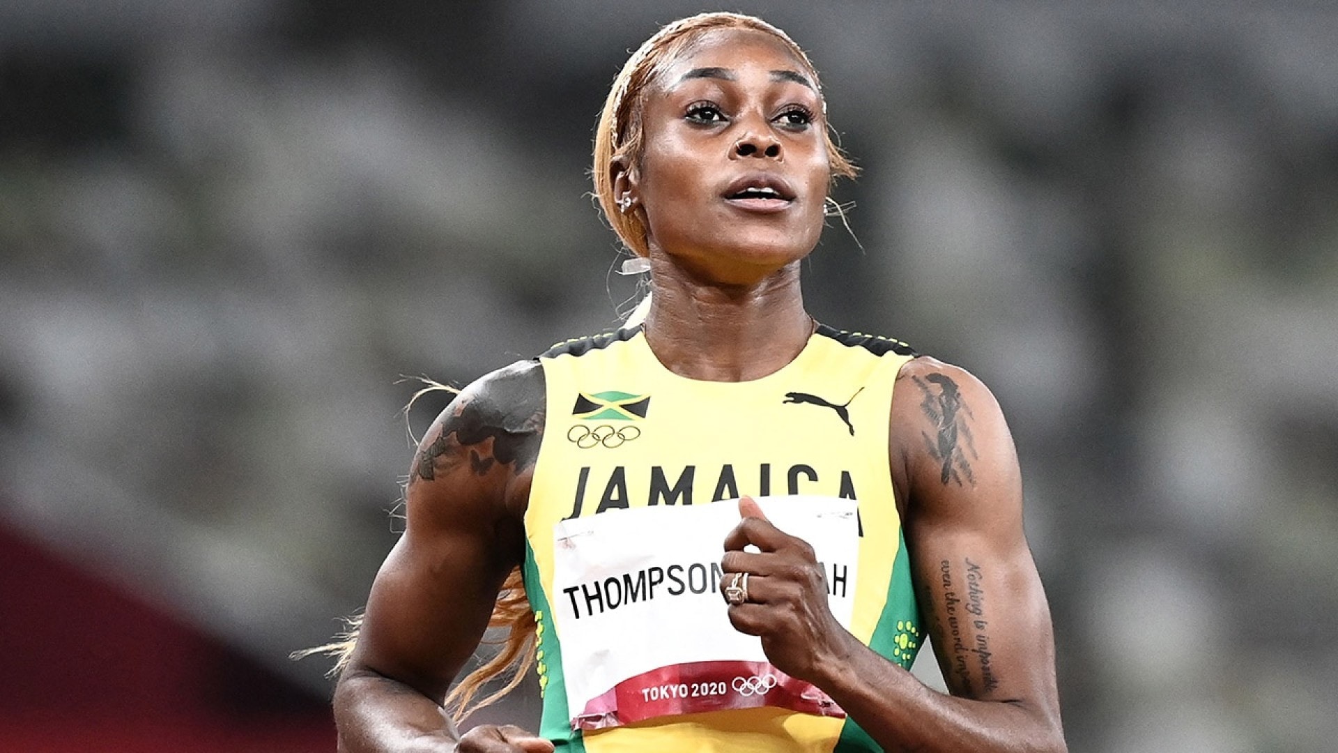 Thompson-Herah wins semi for chance to defend 100m title | NBC Olympics