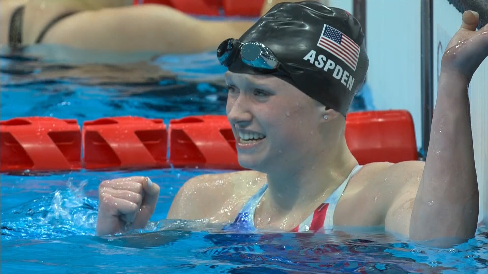 American Hannah Aspden wins first gold in 100m backstroke S9 | NBC Olympics