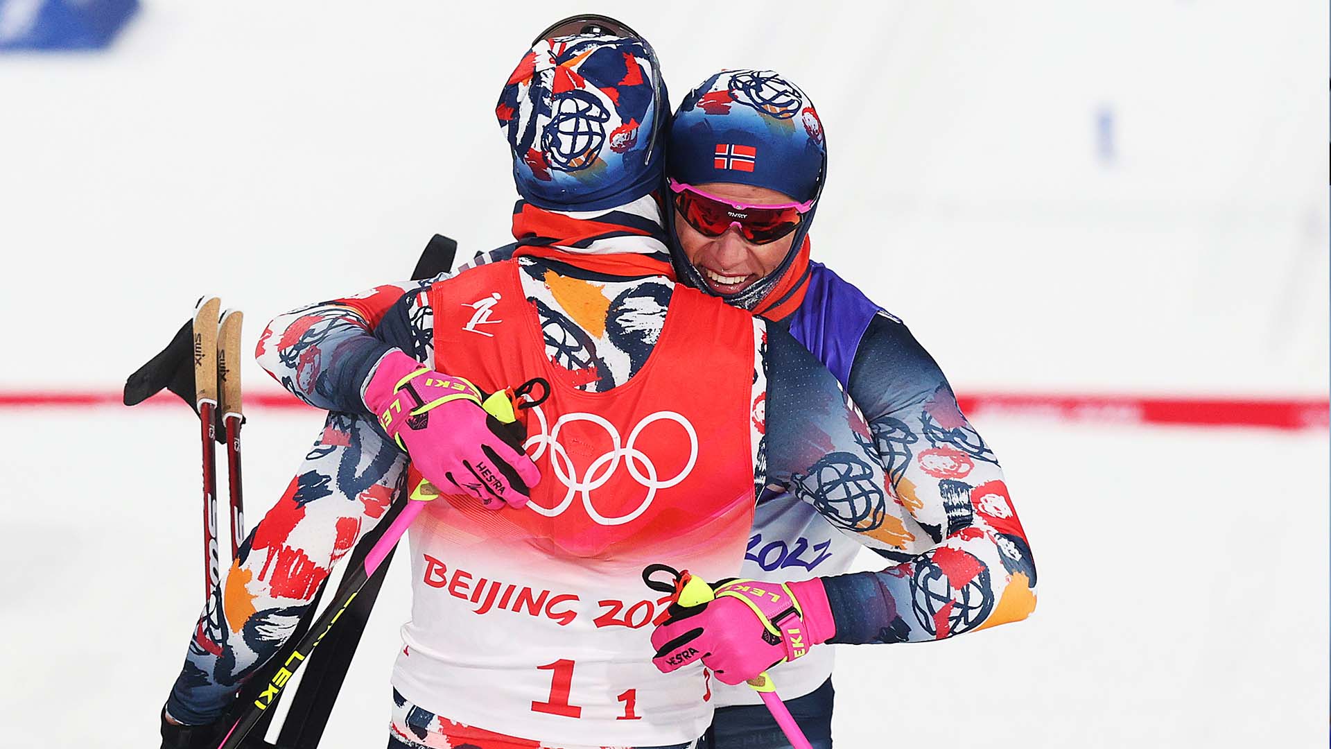 Norway's Klaebo and Valnes clinch gold in men's team sprint | NBC Olympics