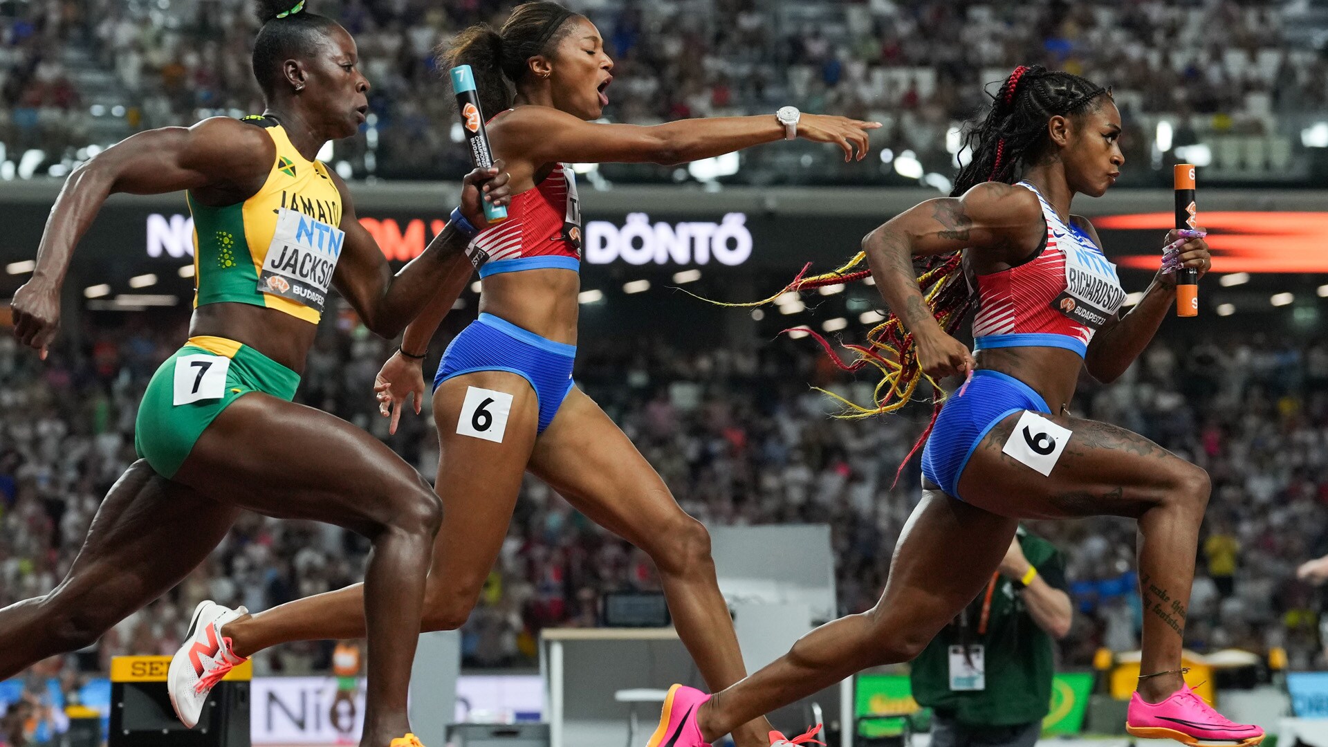 Gabby Thomas, Sha’Carri Richardson look back at 4x100m title | NBC Olympics