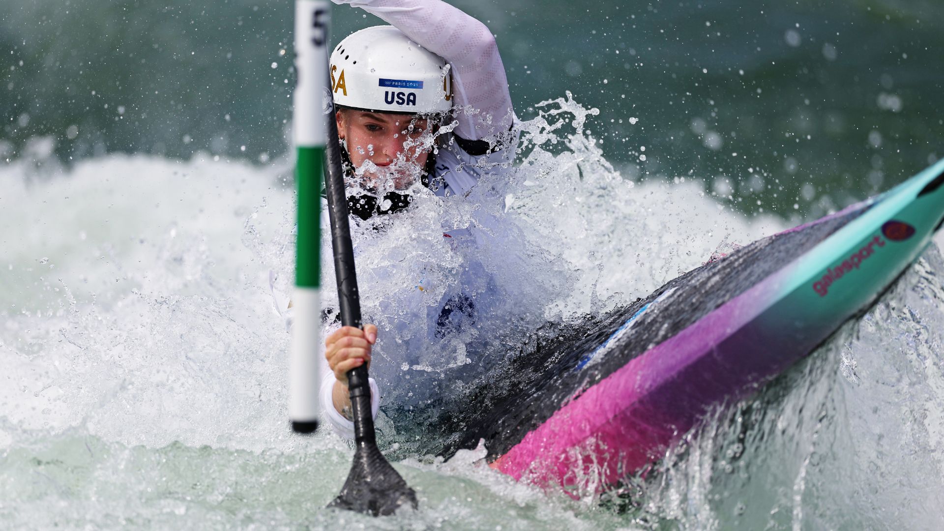 Evy Leibfarth surprises in women's C-1 race for bronze medal | NBC Olympics