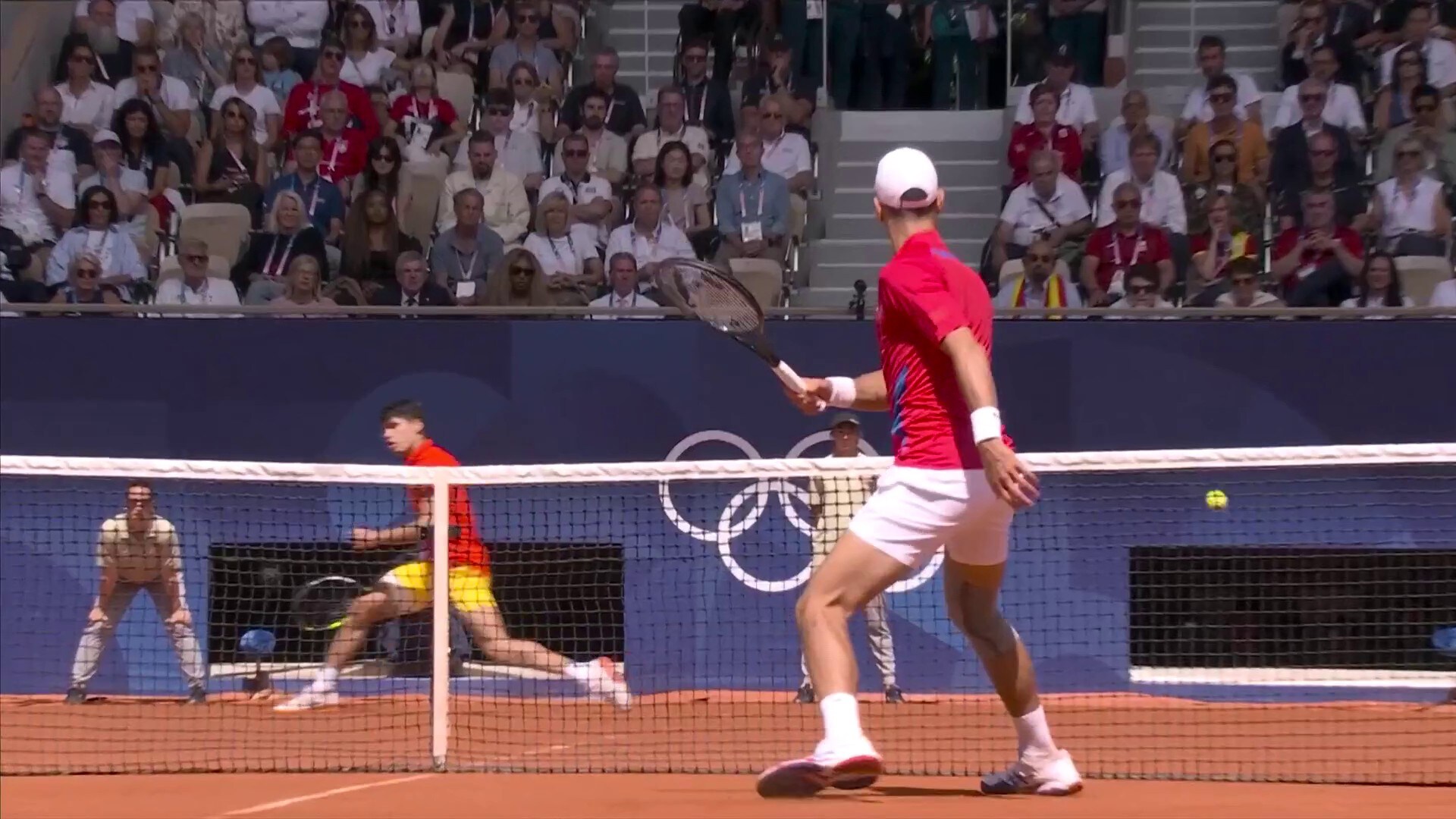 Djokovic glides to drop shot in men's final against Alcaraz | NBC Olympics