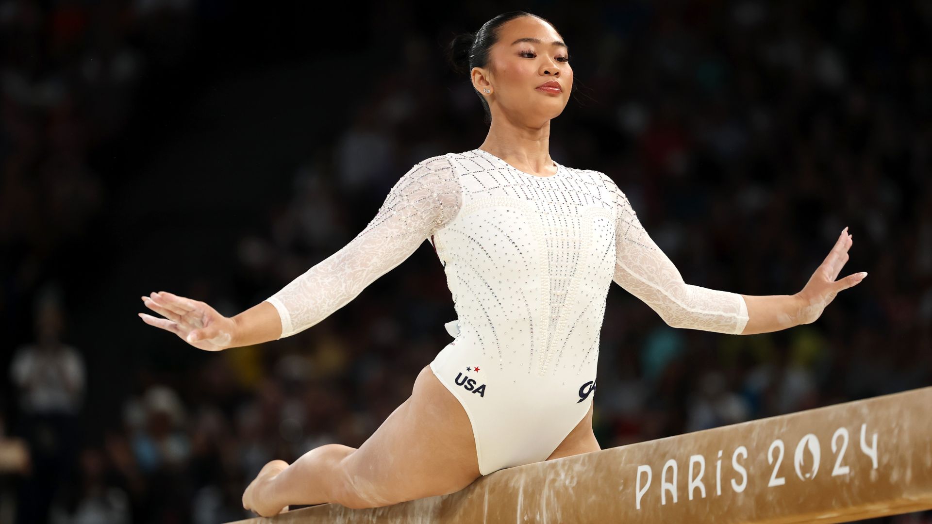 Suni Lee falters on beam in final medal opportunity in Paris | NBC Olympics