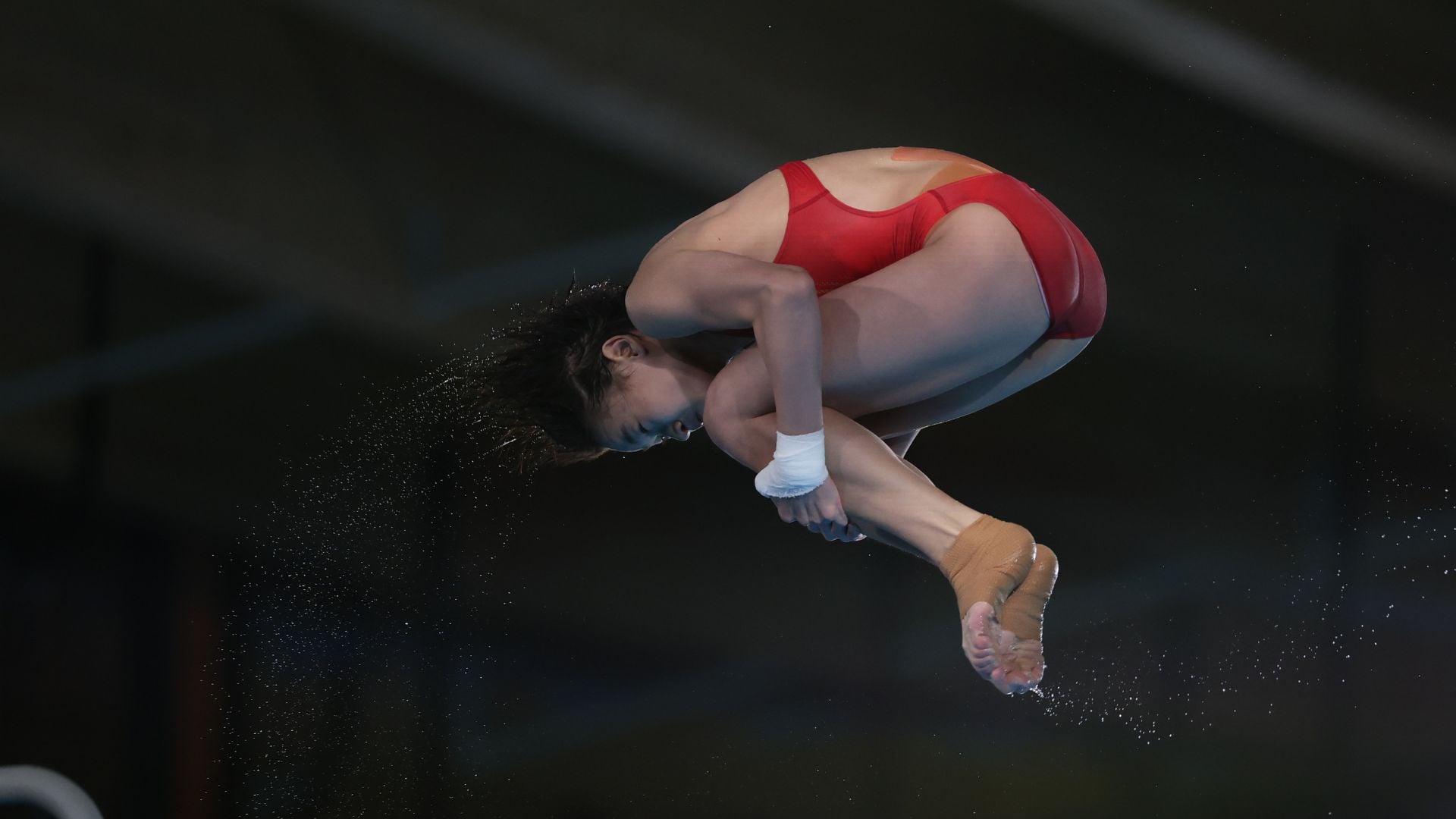 China's Quan Hongchan wins second platform diving gold | NBC Olympics