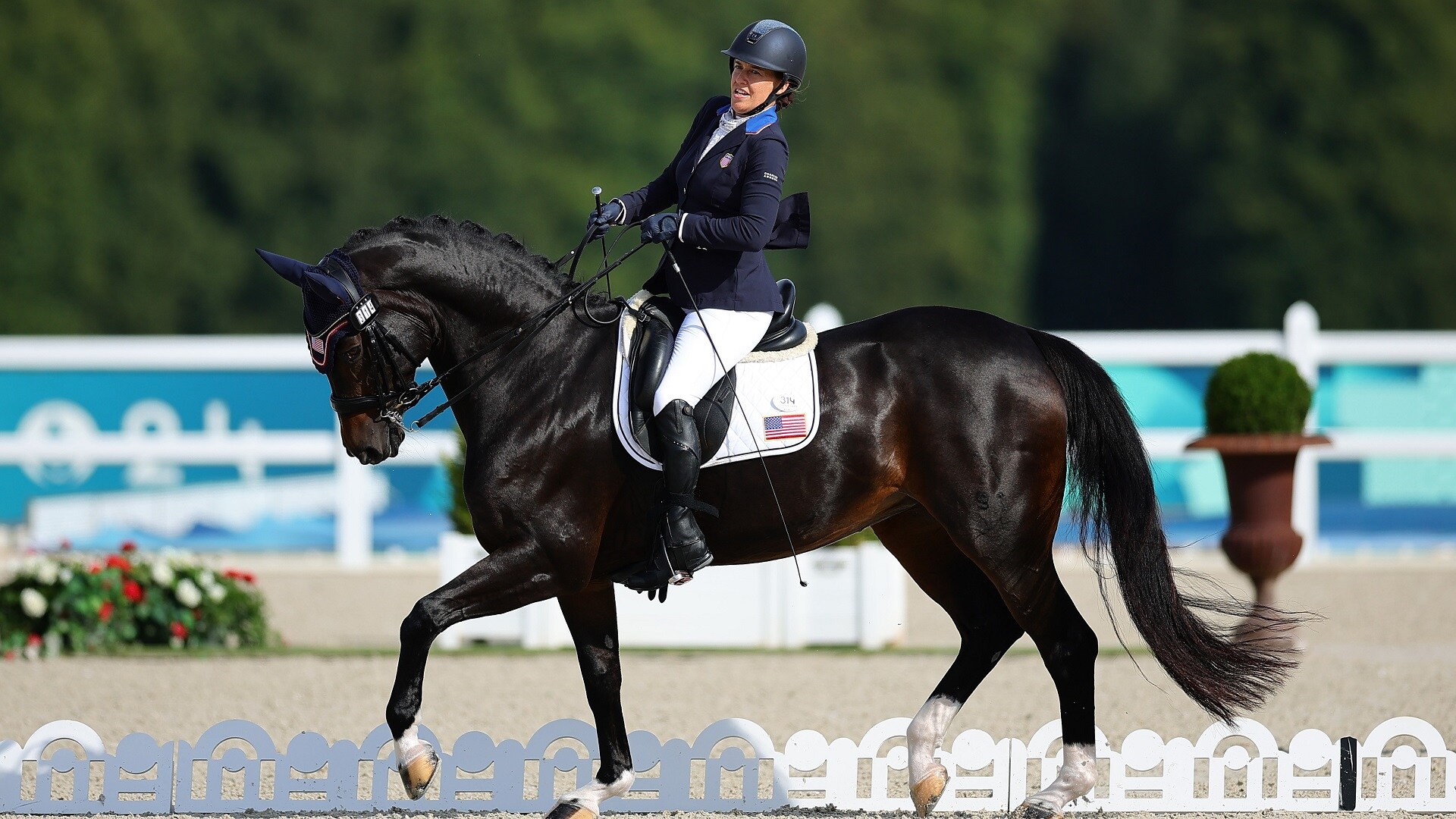 Rebecca Hart claims gold in individual freestyle Grade III | NBC Olympics