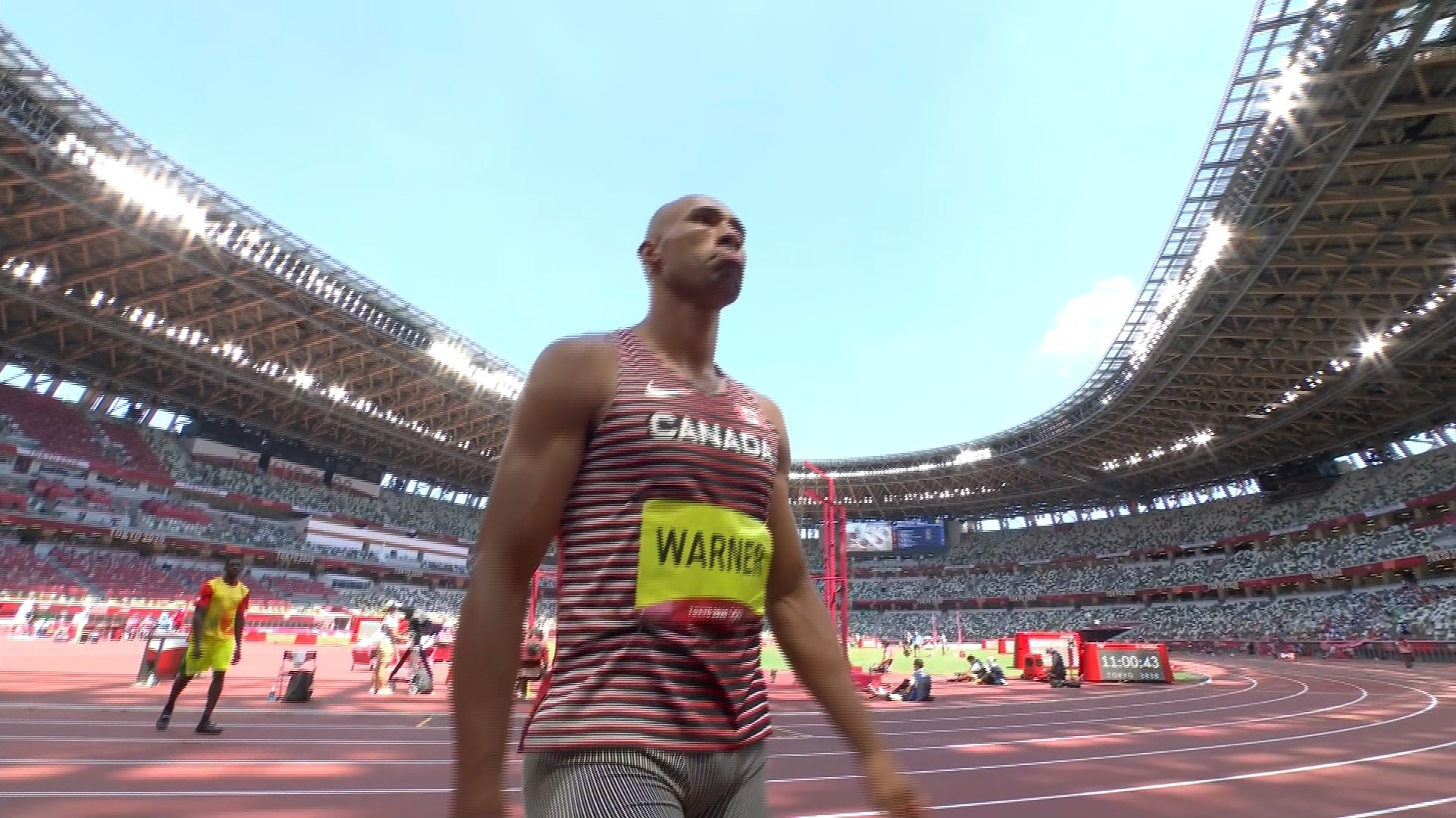 Damian Warner sets Olympic record in dominant decathlon win | NBC Olympics