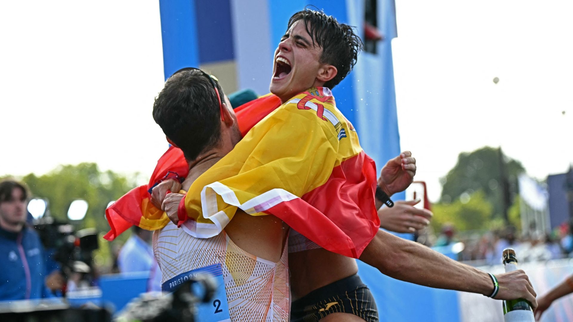 Spain takes home gold in race walk mixed relay | NBC Olympics