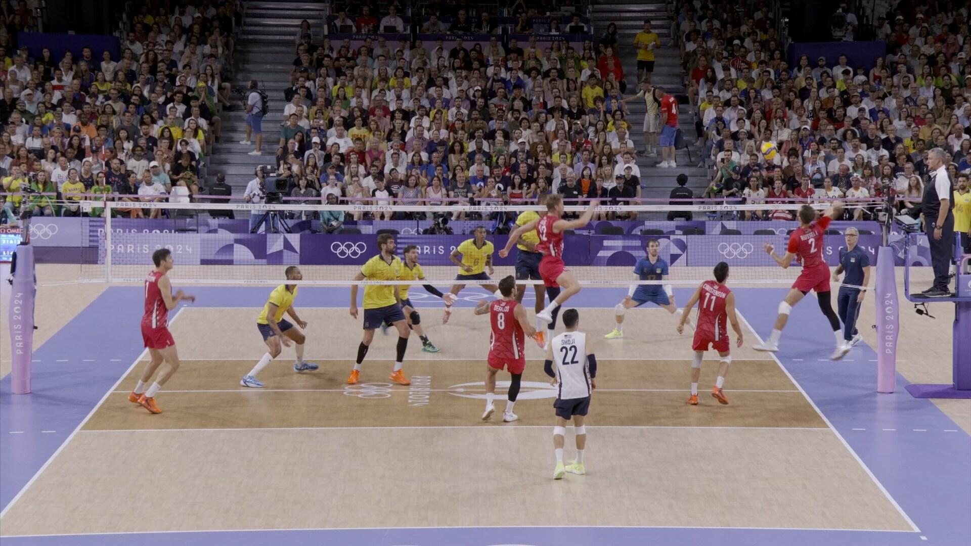 Aaron Russell shows off with diving dig and kill | NBC Olympics