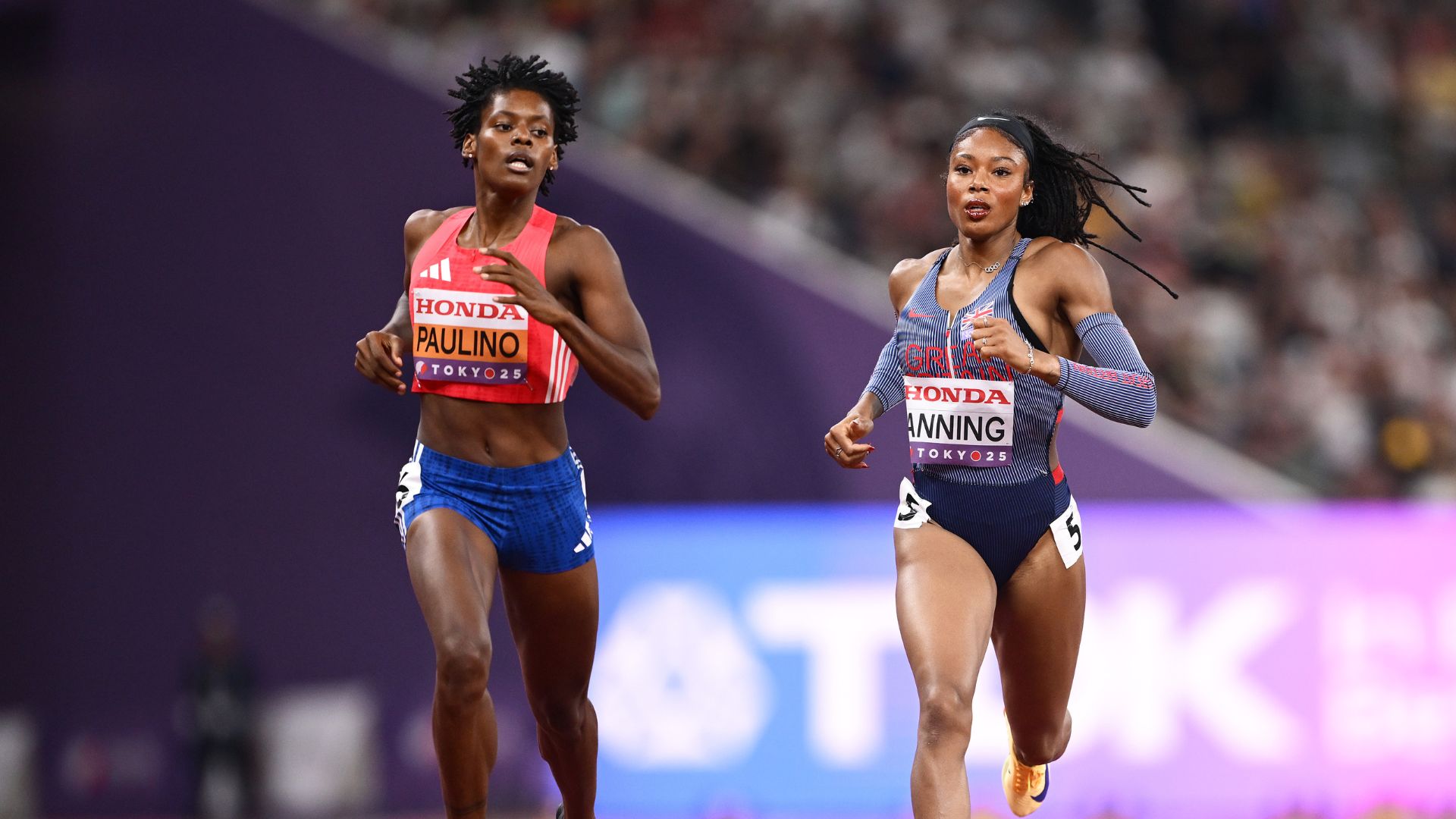 Paulino leads women's 400m final heat at world championships | NBC Olympics