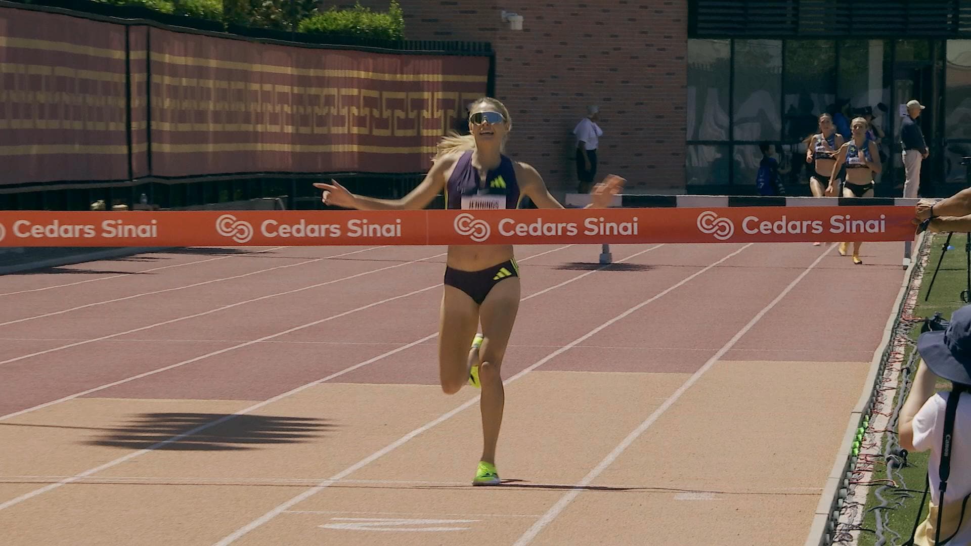 Jennings outclasses field in women's steeplechase | NBC Olympics