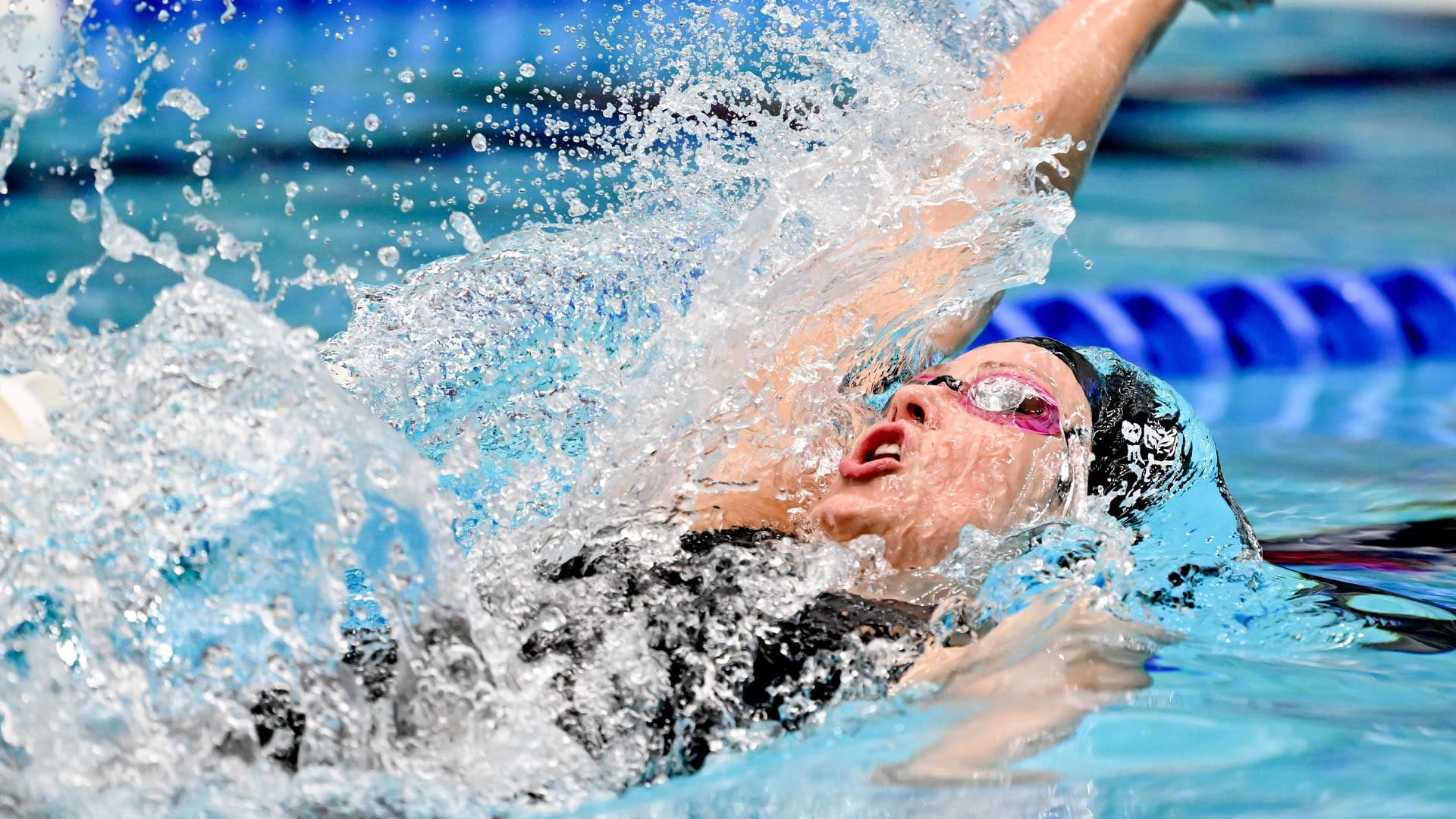 Berkoff sets new series record in 50m backstroke | NBC Olympics