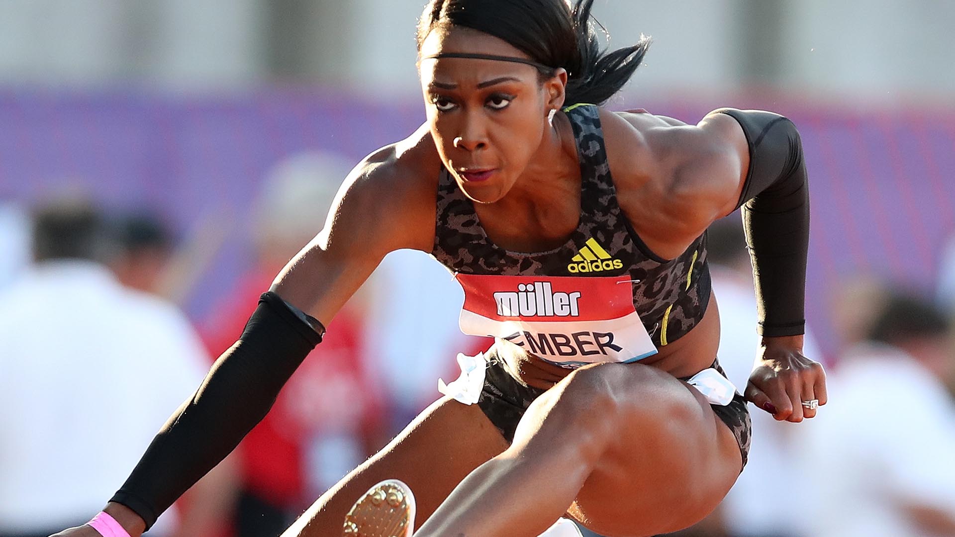 Gateshead DL: Great Britain's Cindy Sember wins 100m hurdles | NBC Olympics