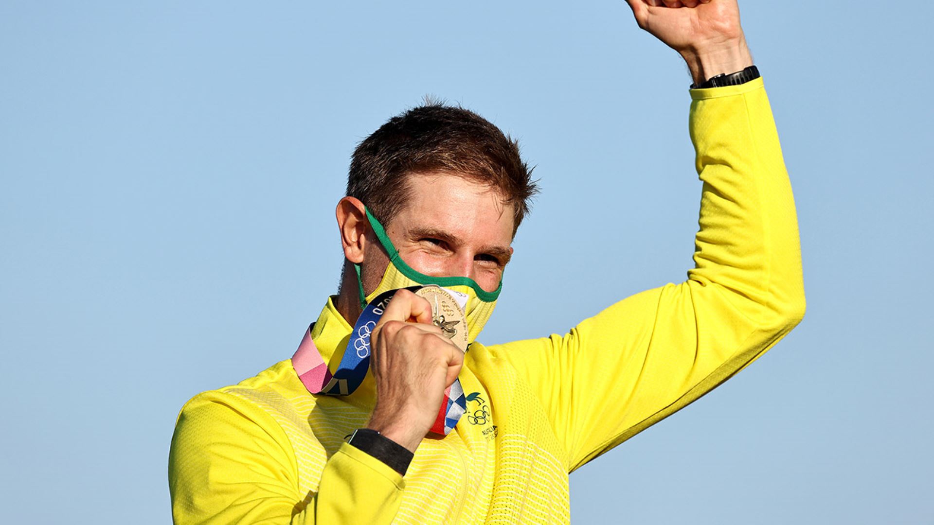Best shots from Wearn's gold in the men's laser medal race | NBC Olympics