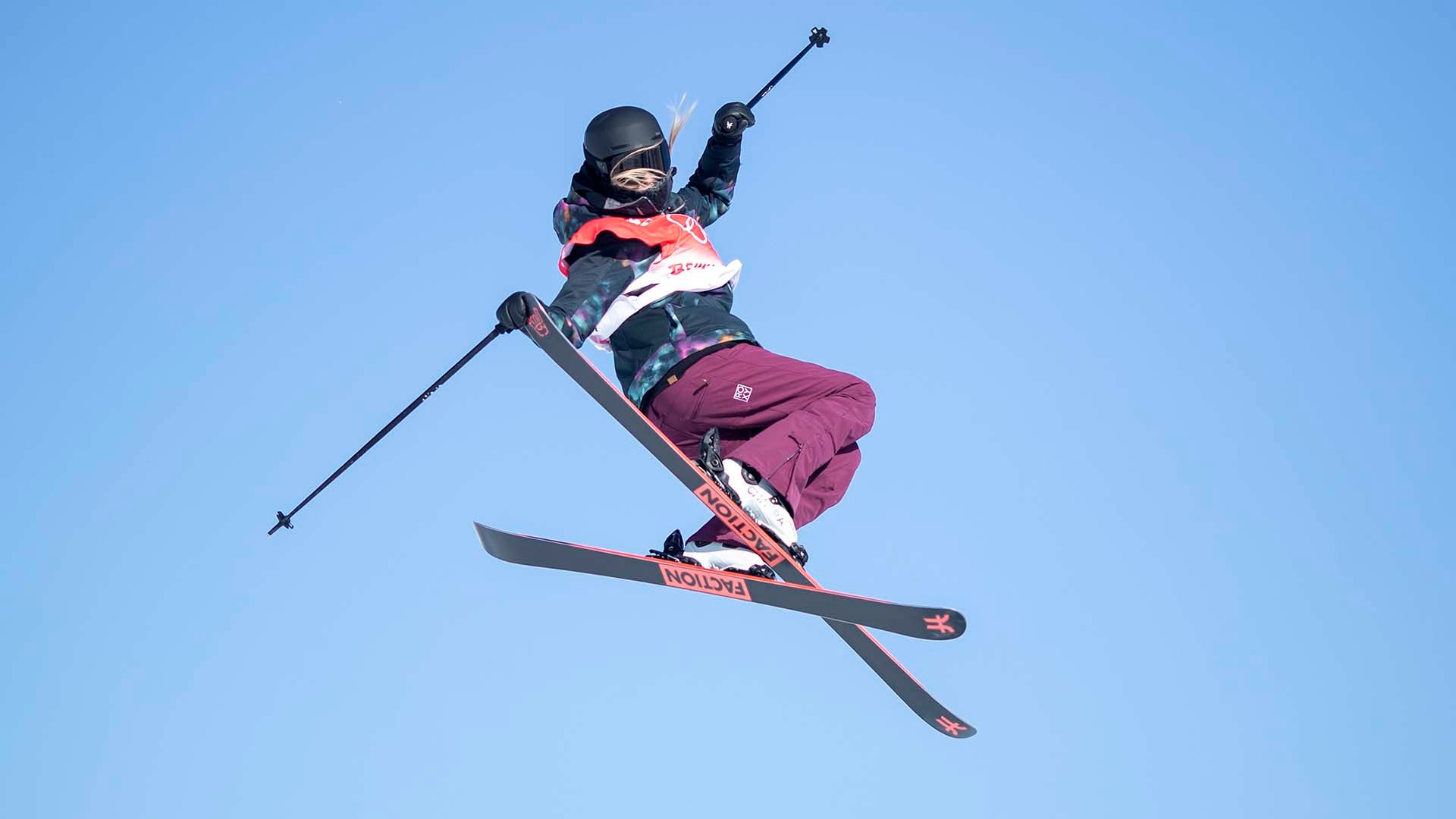 Estonia's Kelly Sildaru tops freeski slopestyle qualifying | NBC Olympics
