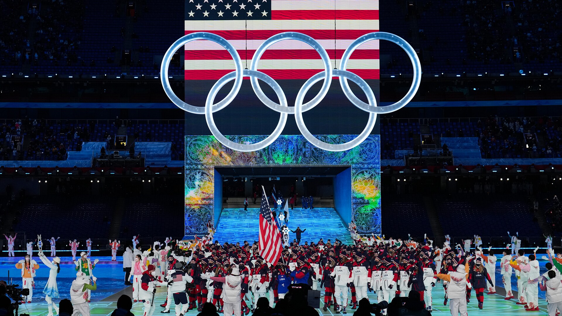 Shuster and Bowe lead Team USA in the Parade of Nations | NBC Olympics