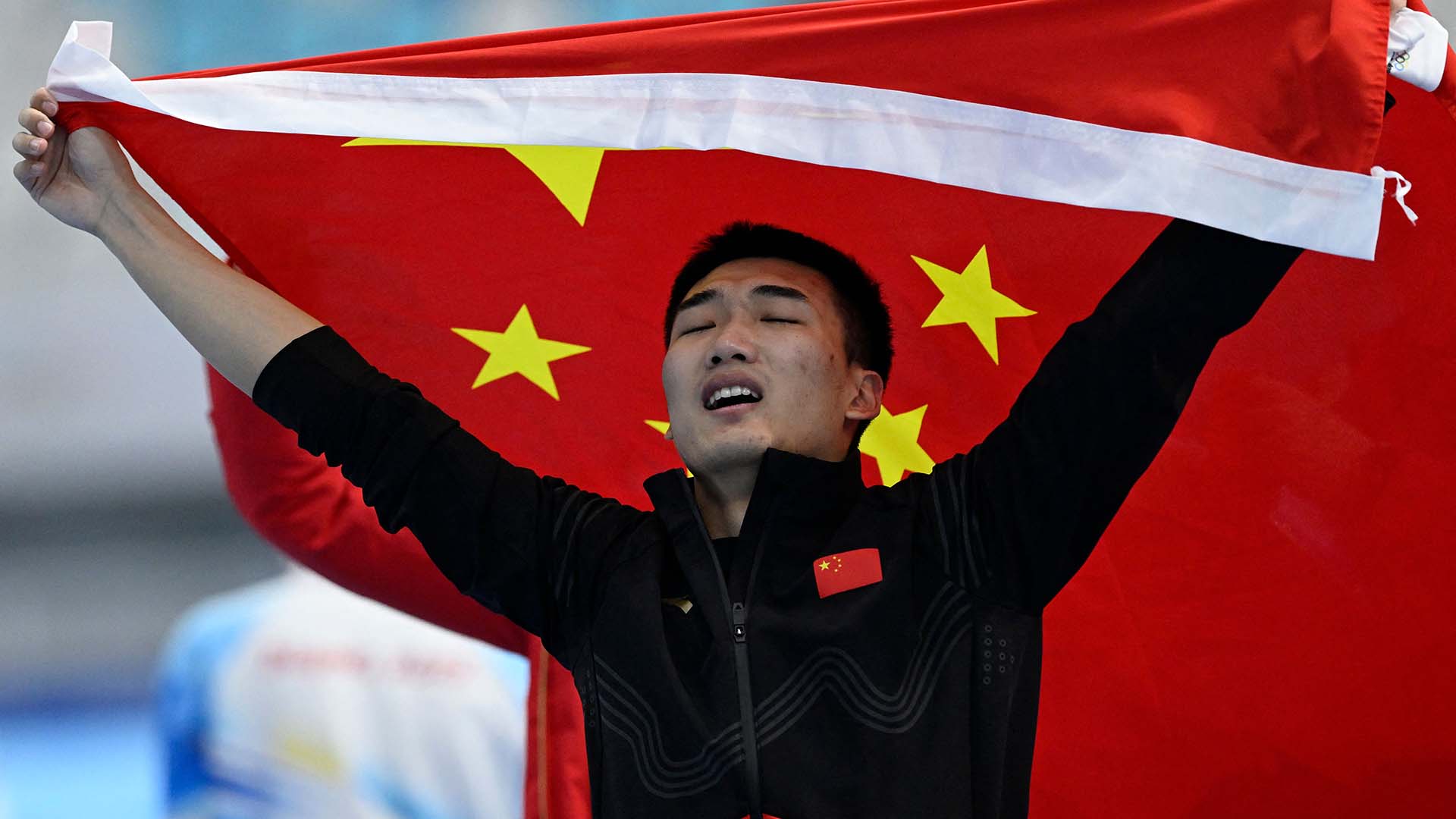 Gao Tingyu wins gold, breaks Olympic record in men's 500m | NBC Olympics